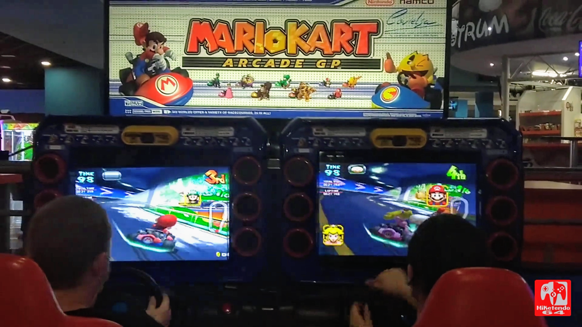 [Random] Playing Mario Kart Arcade GP In 2021 - Miketendo64